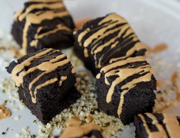 Hemp Mini Chocolate Square Recipe - NZProtein